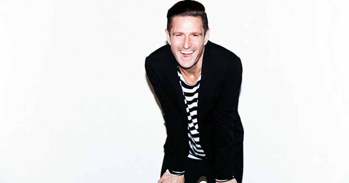 comedian Wil Andeson arrested after flight to Wagga