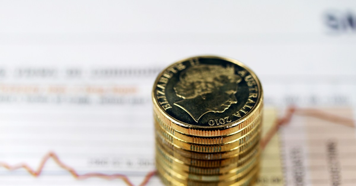 People cheering for a falling Aussie dollar | The New Daily
