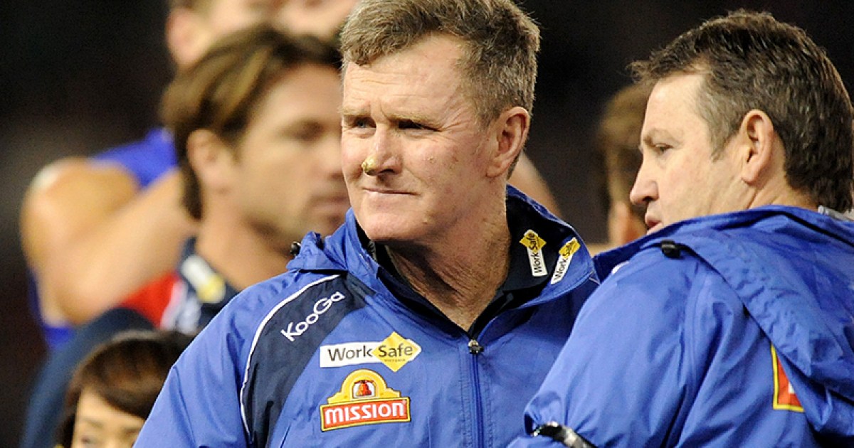 AFL club Western Bulldogs part ways with coach Brendan McCartney