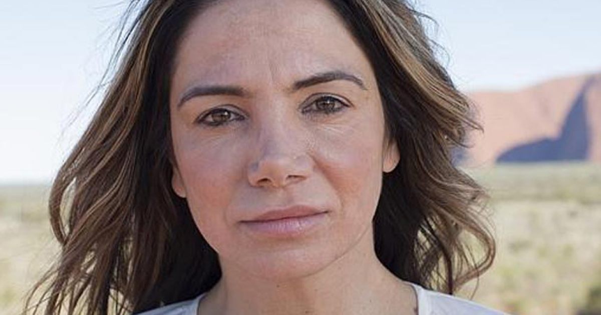 Sandy leaves 'First Contact' after 'racist' controversy