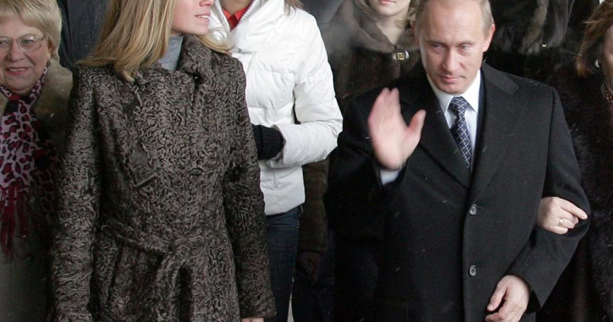 Vladimir Putin opens up about personal life I The New Daily