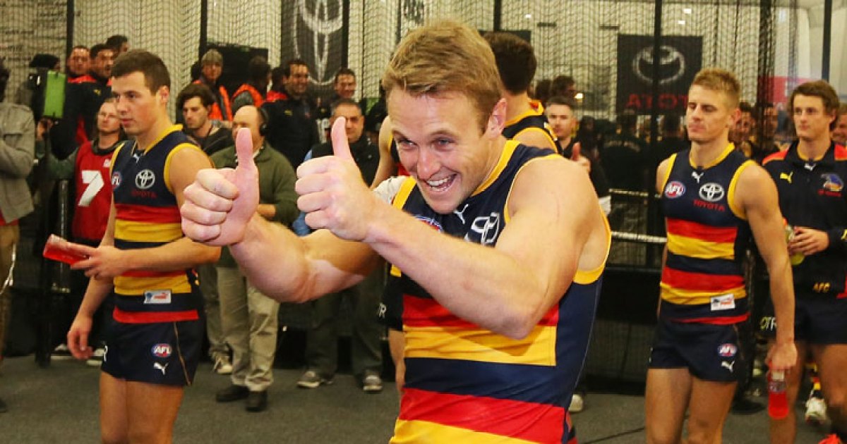 Veteran Crow stable after head surgery | The New Daily