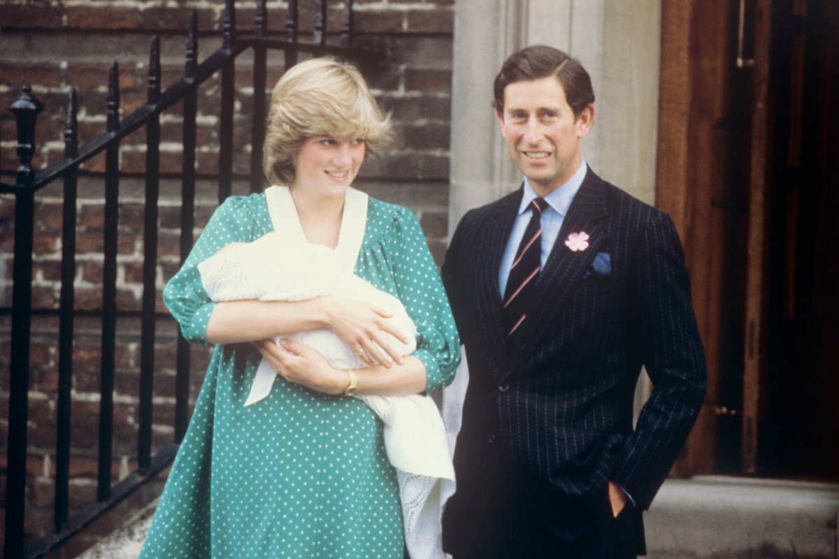 Tabloid tells incredible tale of hidden royal