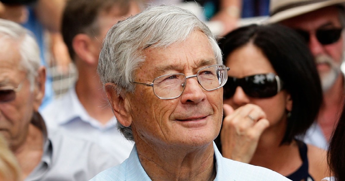 Dick Smith announces closure food business