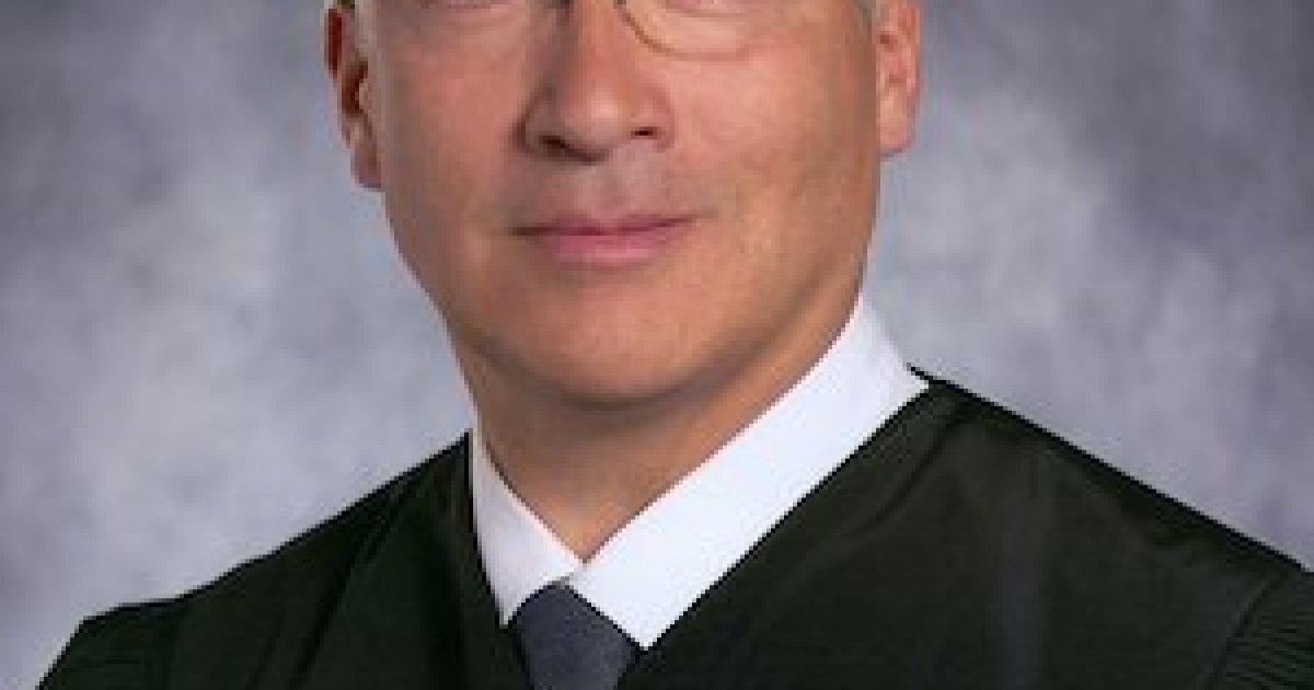 Trump asked the same question 23 times | The New Daily