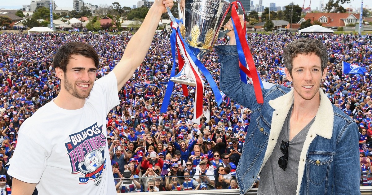 Western Bulldogs fans slugged $150 for premiership cup photo