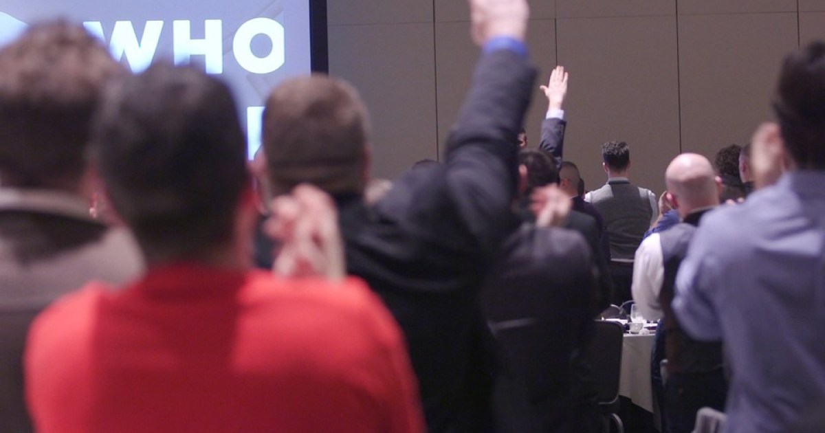 'Hail Trump': alarm over white nationalist Nazi salute | The New Daily