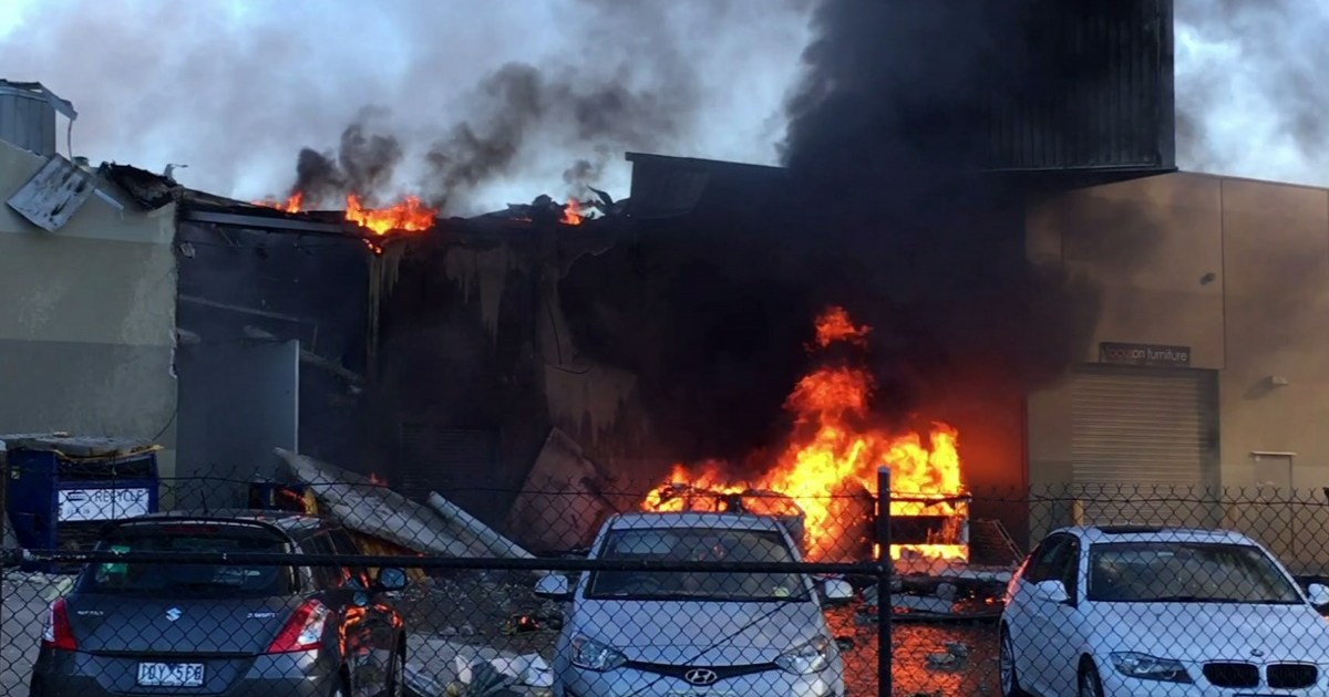 Essendon plane crash: Report finds no engine failure, pre-existing fault