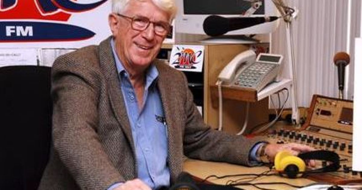 Tributes flow for Sydney radio legend Gary O'Callaghan