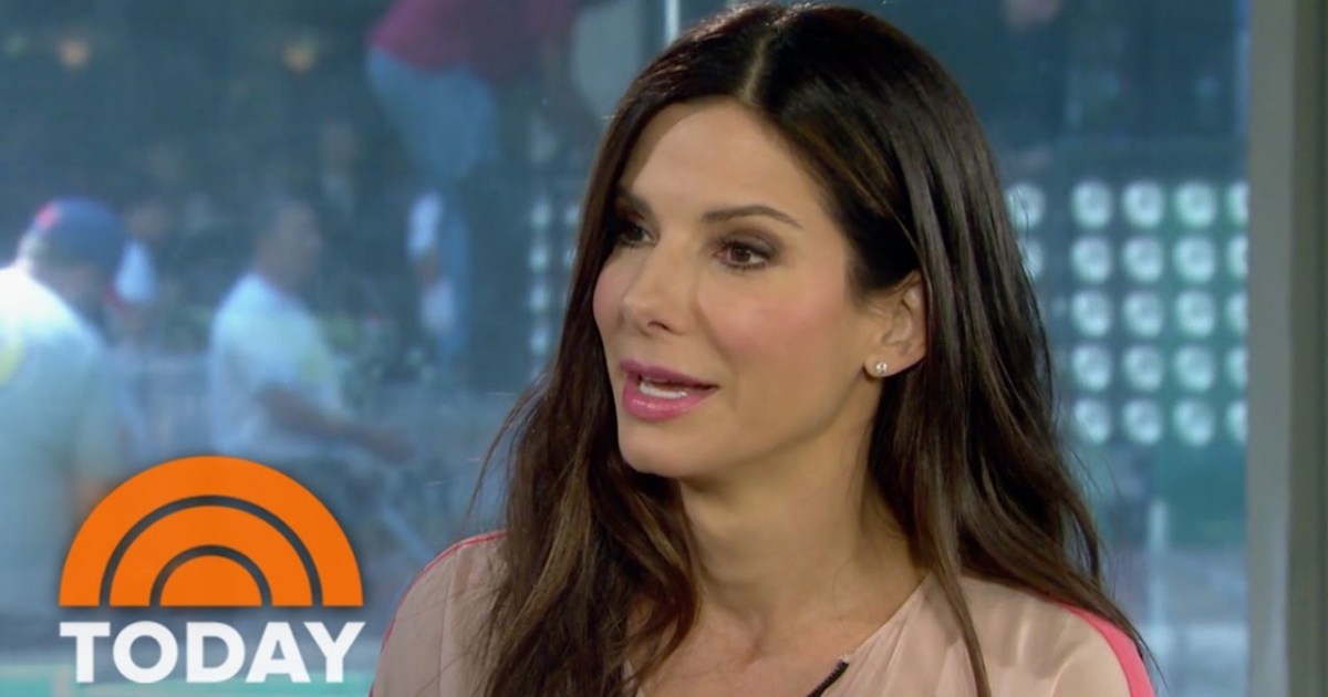 Matt Lauer's awkward interview with Sandra Bullock resurfaces