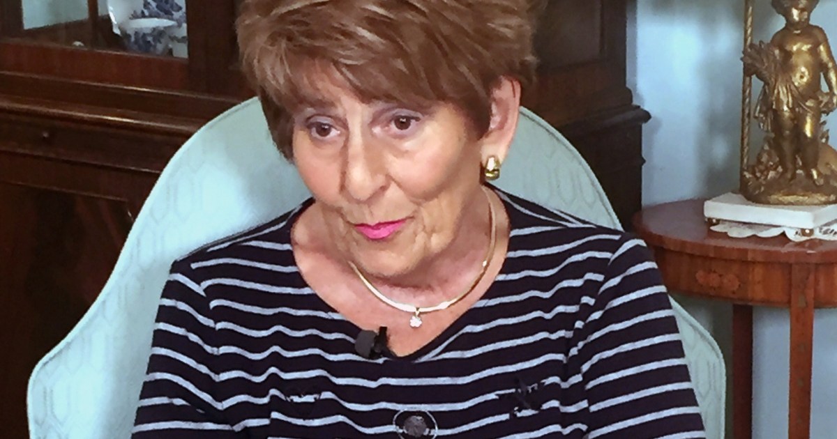 The Queen's bra-fitter regrets tell-all book