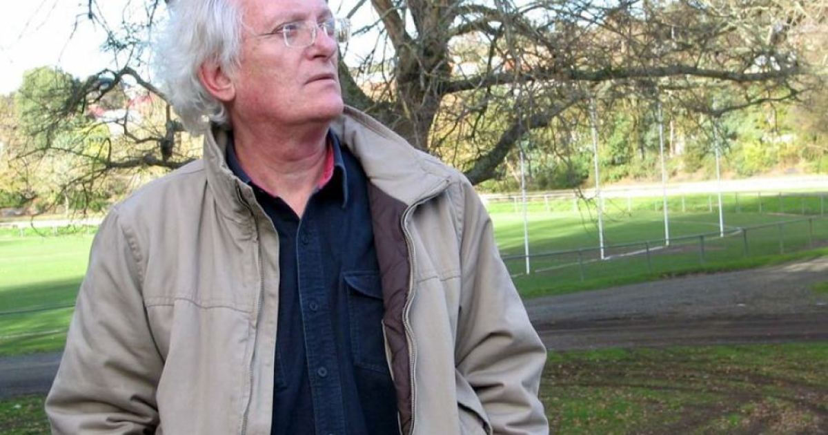 Acclaimed crime writer Peter Temple dies aged 71