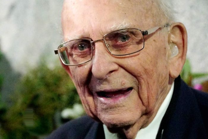 Sydney's cenotaph attendant retires after 78 years