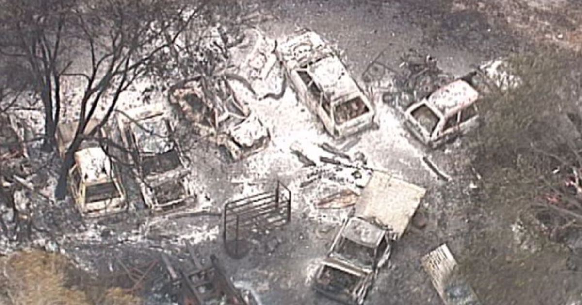 QLD premier urges Deepwater residents to flee bushfire