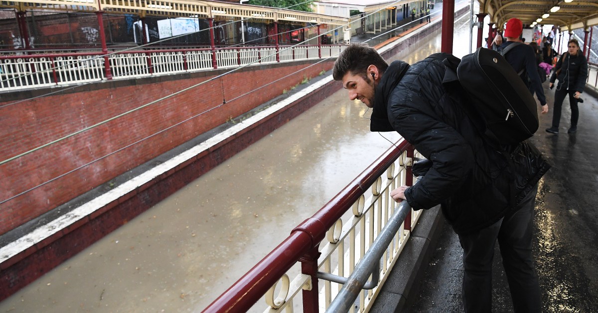 Australians on the east coast brace for more wild weather as Cyclone ...