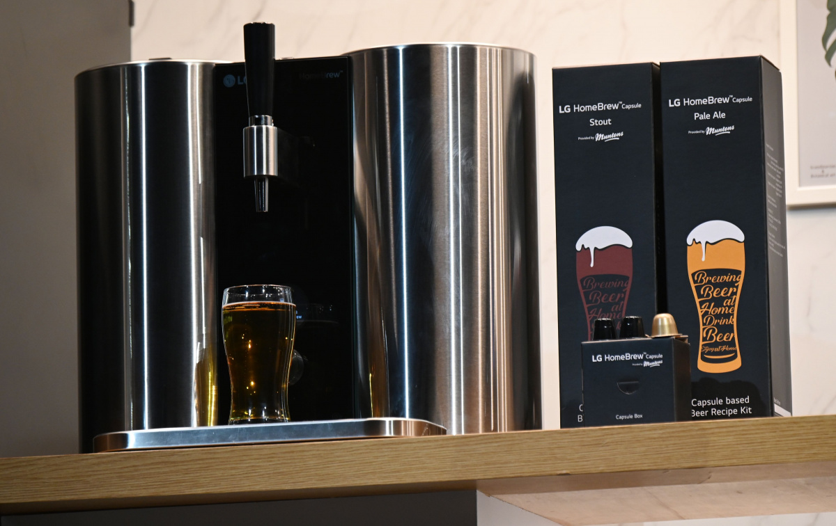 A pod machine that makes beer? LG is making life tasty