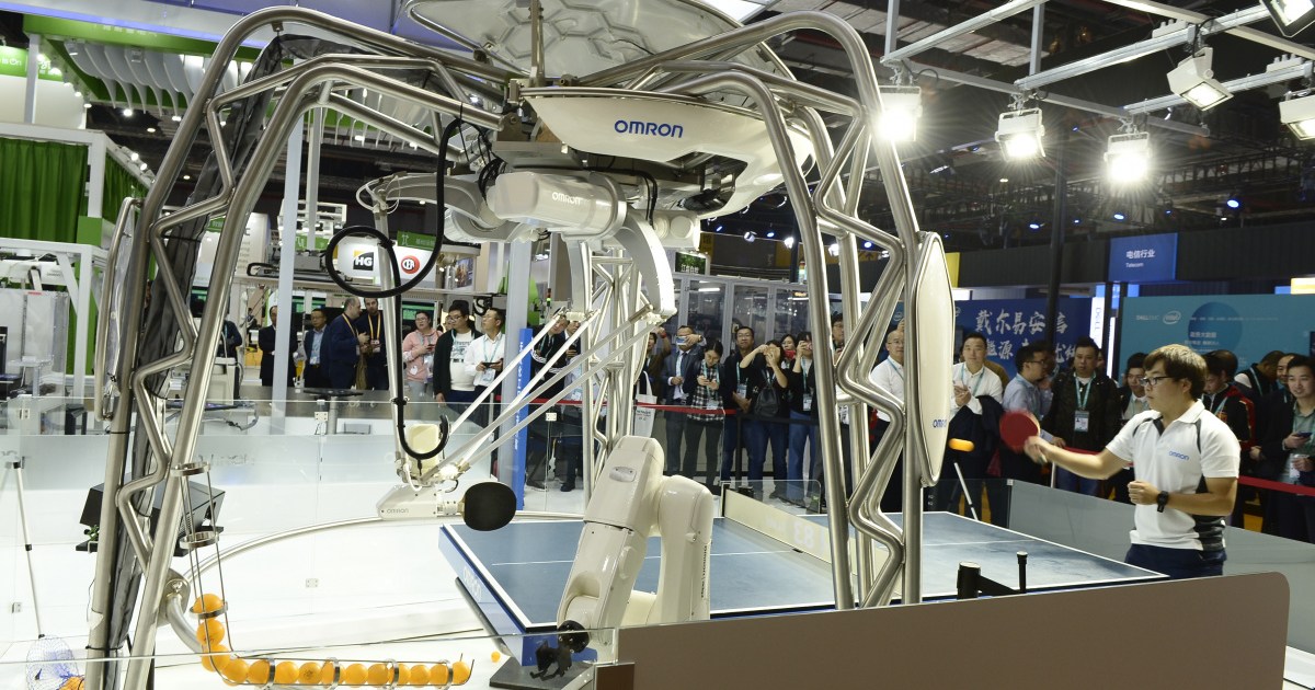 The five types of robots roaming the floor at CES 2019