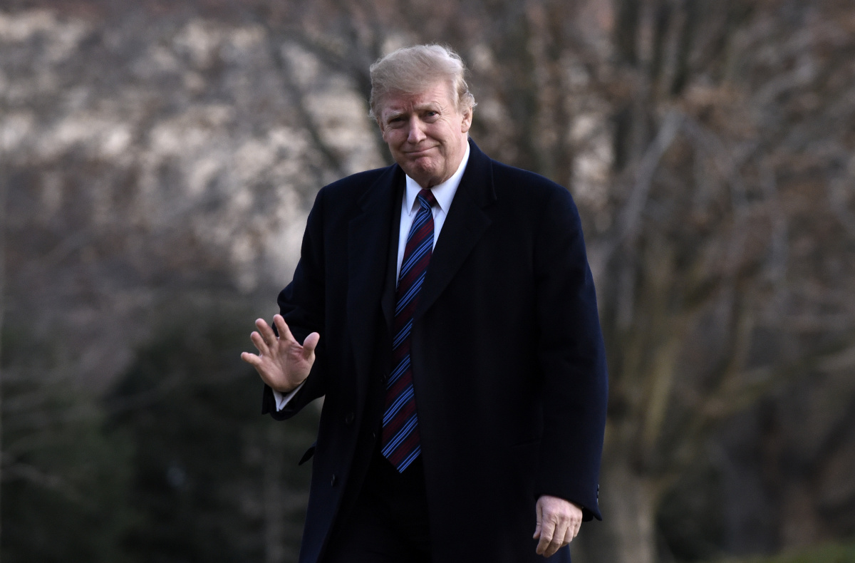 US President Donald Trump checks in for annual medical