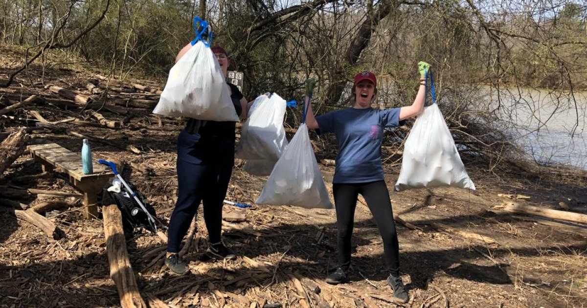 New viral #Trashtag challenge is making people pick up rubbish worldwide