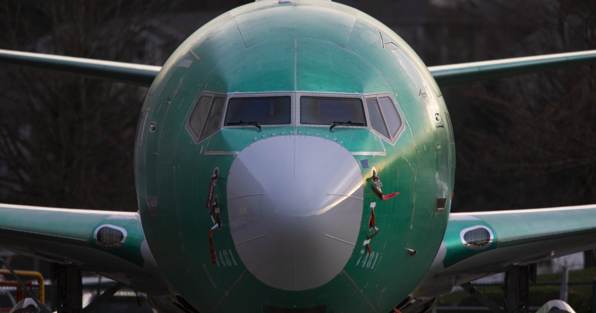 Latest testing of Boeing jet finds pilots have 40 seconds to avoid ...