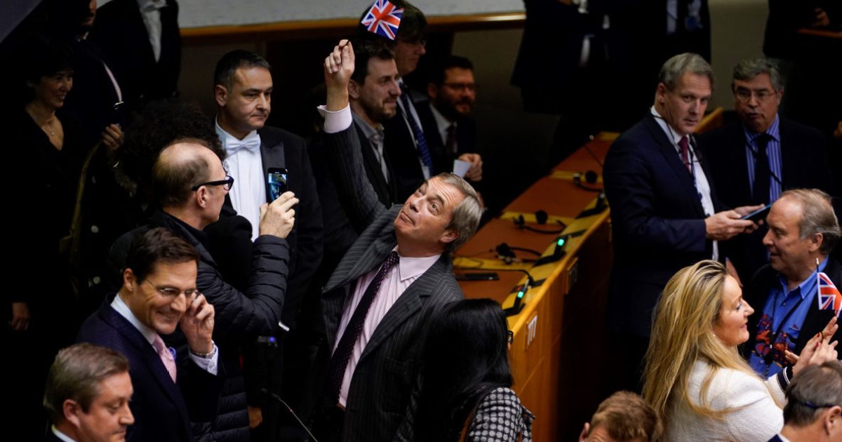 Brexit reloaded: 'No' campaign hailed as a populist pivot