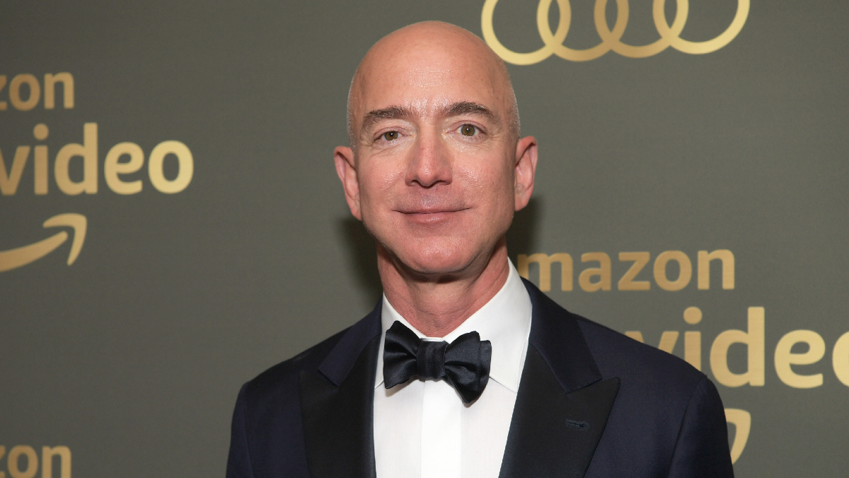 Amazon founder Jeff Bezos to step down as chief executive