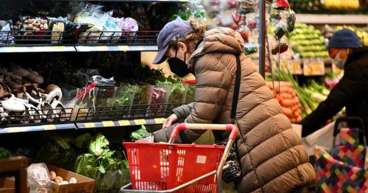 Inflation eases to 7 per cent – but still too high for RBA