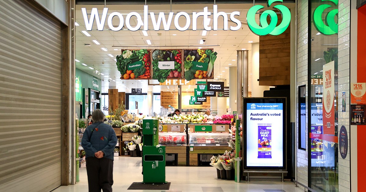 Woolworths sets egg limits as bird flu spreads