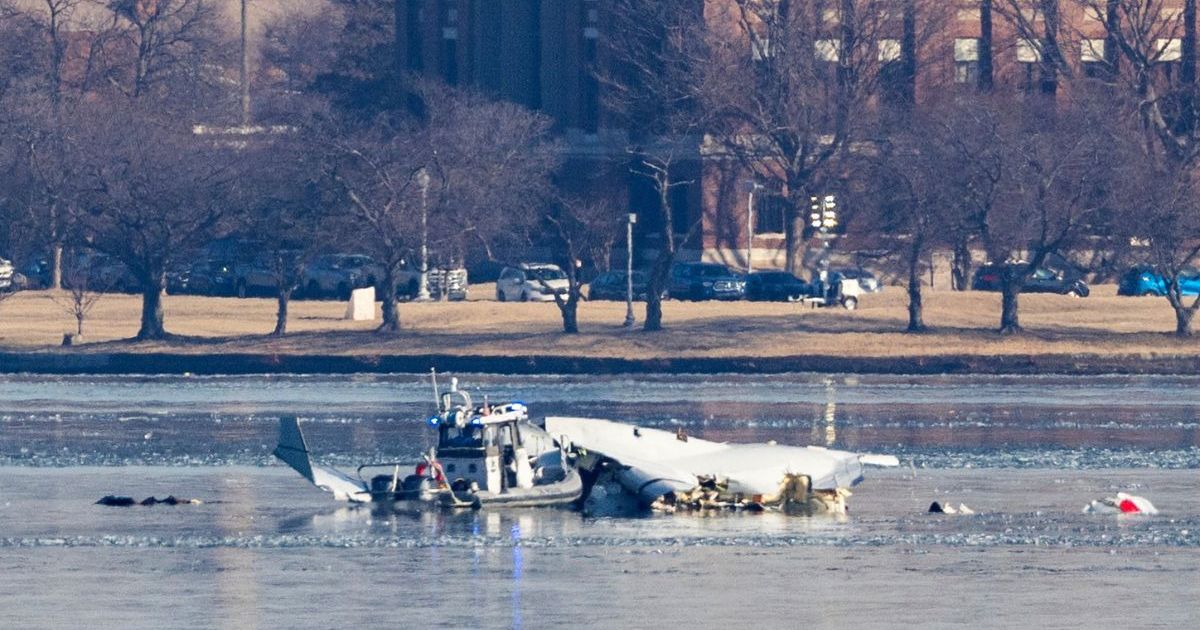 Officials identify 66 of 67 US plane crash victims