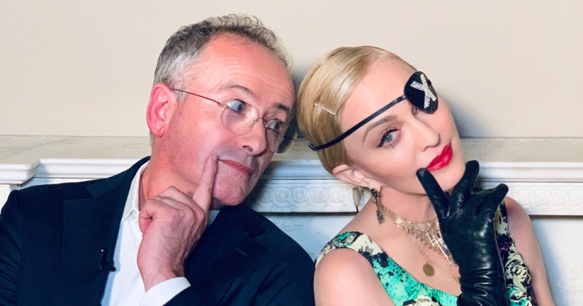 Madonna tells Andrew Denton about her bizarre eye patch