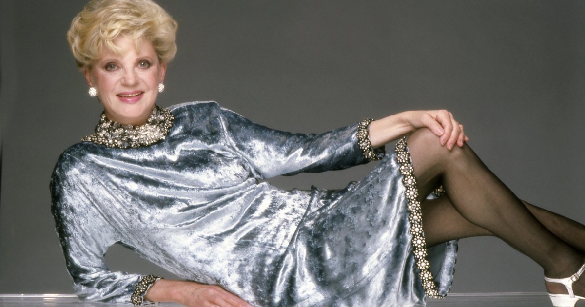 Judith Krantz had a formula for writing instant bestsellers