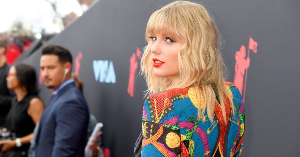 Taylor Swift gets tens of thousands to vote