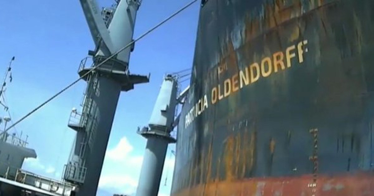 Crew await their fate aboard COVID-hit ship docked off WA