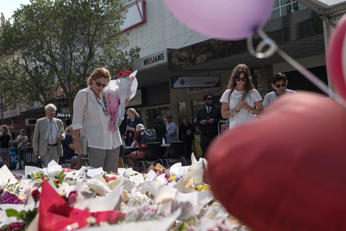 Crucial 77-second window during Bondi stabbing rampage