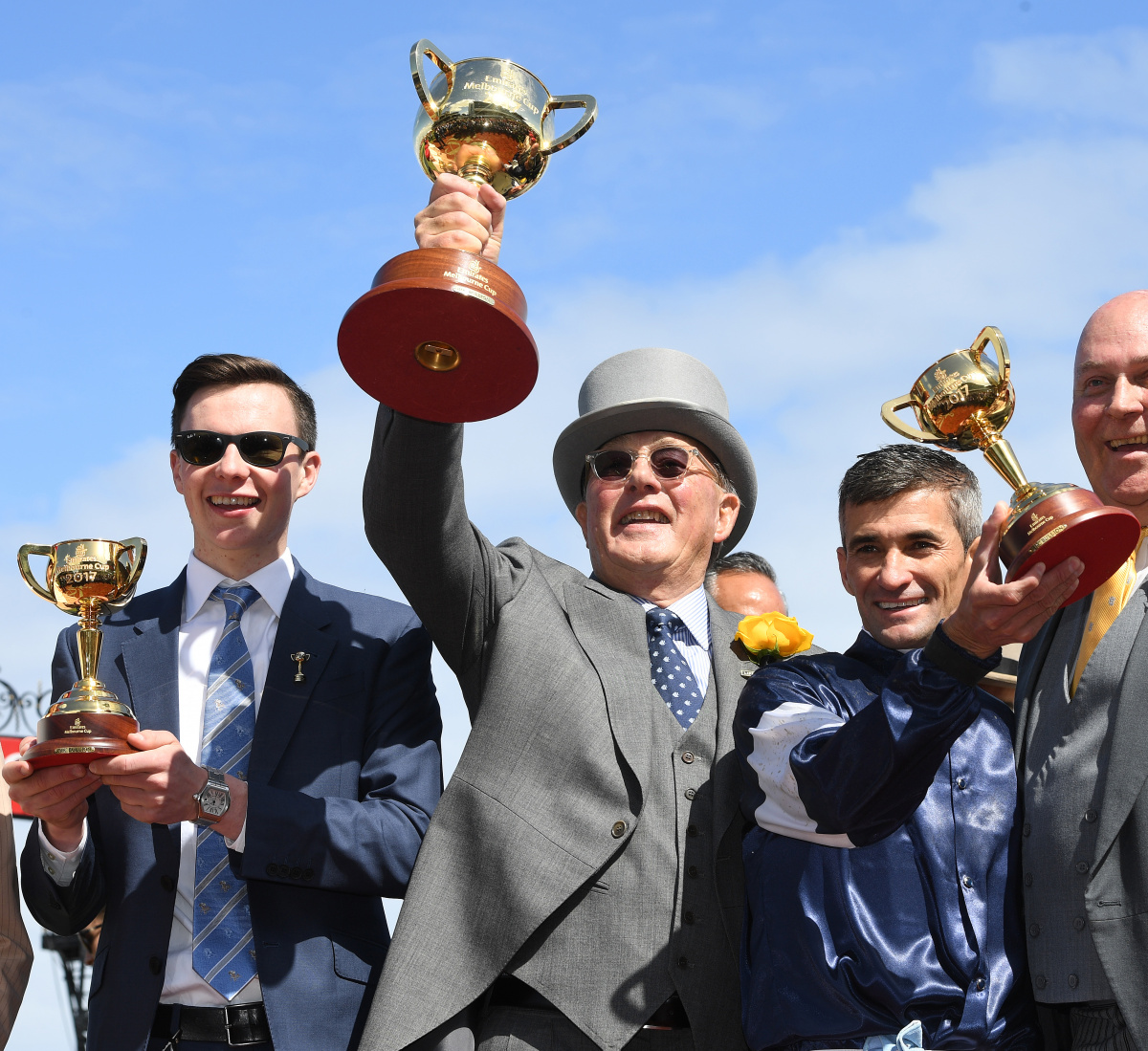 Melbourne Cup trophy stolen in weekend cafe burglary