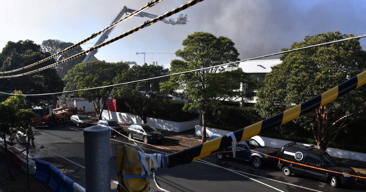 Buildings at risk of collapse in Sydney warehouse blaze