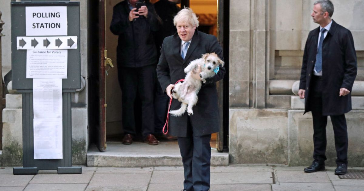 Huge queues in UK election as Boris Johnson breaks with tradition