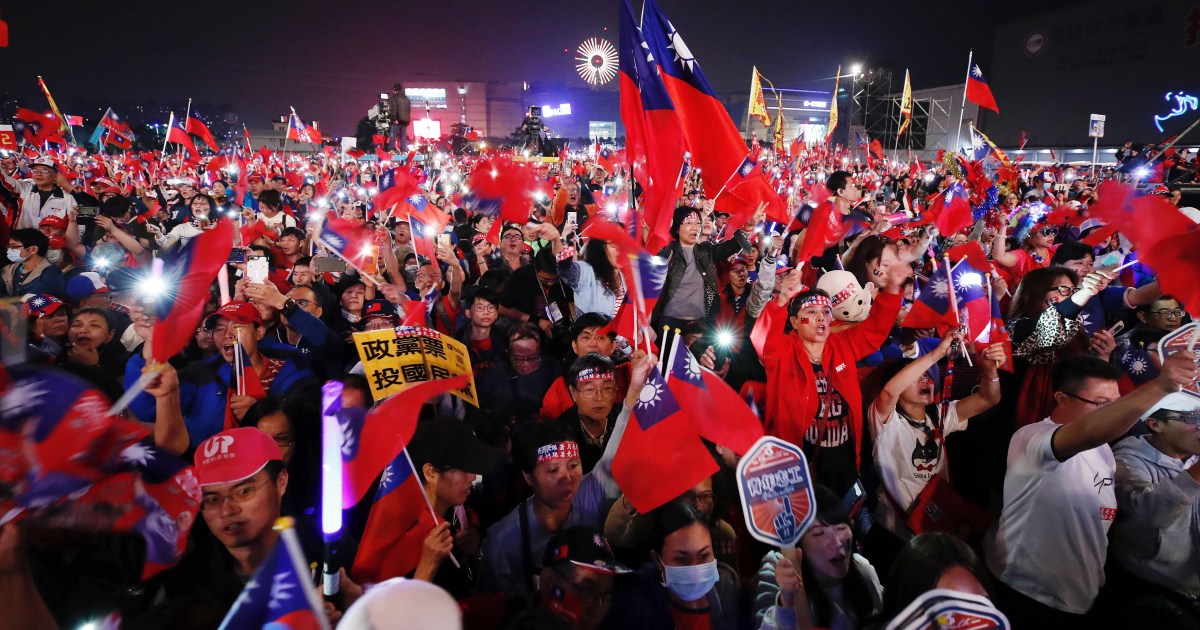 Taiwan issues war survival handbook