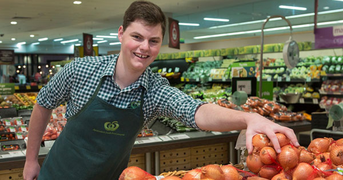 Woolworths staff given option to work Australia Day