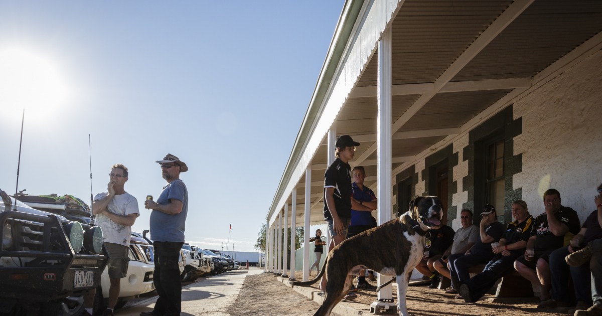 13 of Australia's most iconic outback pubs