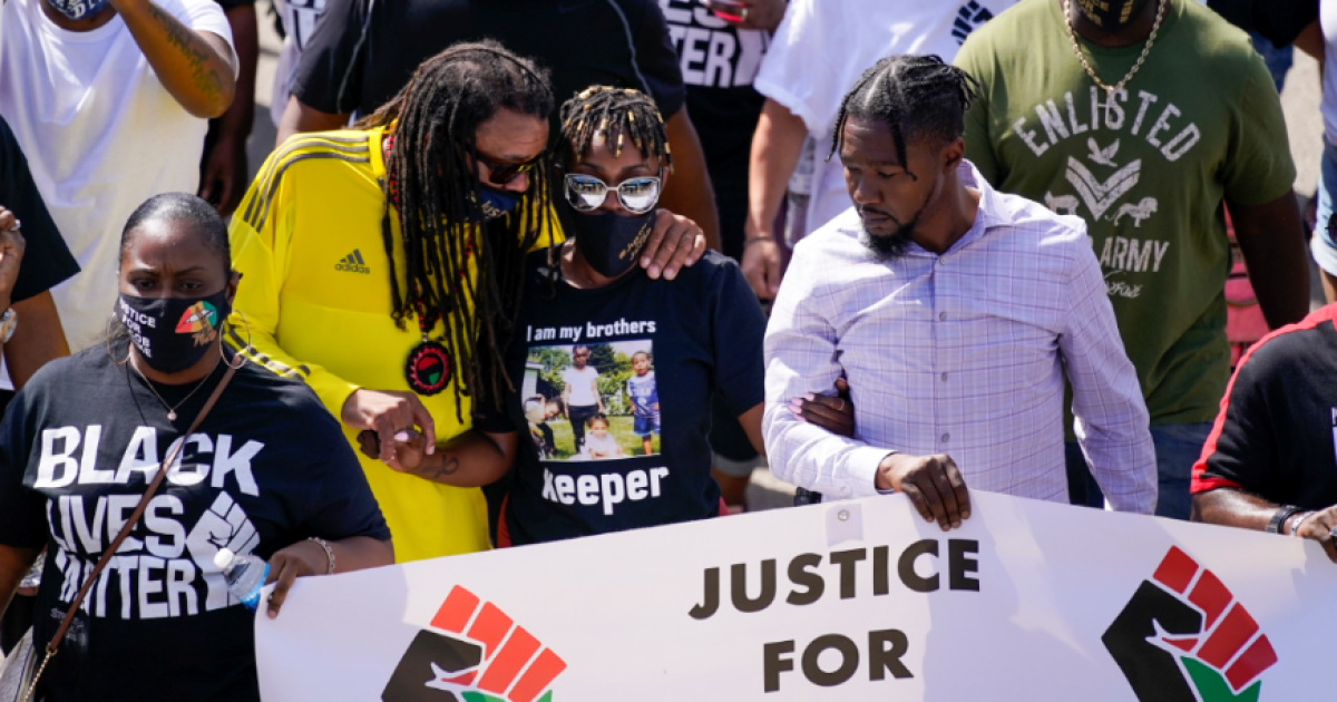 Protests continue in riot-torn Kenosha, where police shot a black man ...