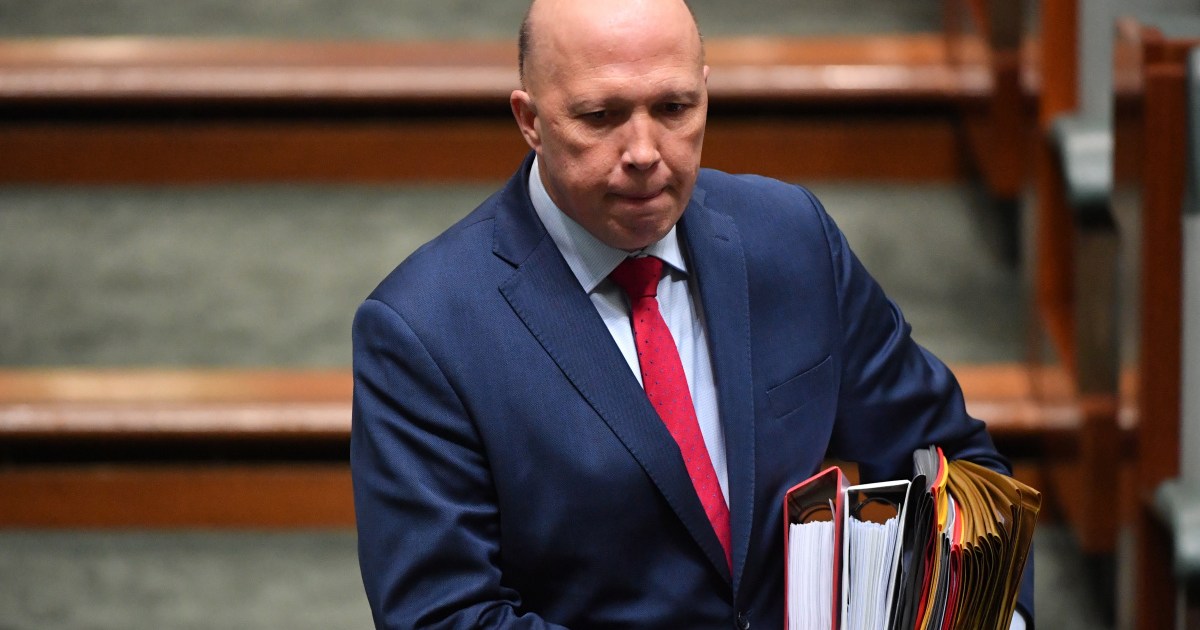 Labor demands probe into Dutton's grant-giving probed