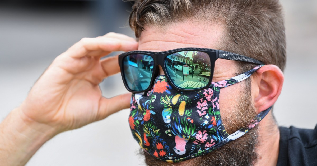 Masks off in NSW as its virus-free streak extends to 26 days