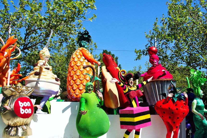 Moomba festival to go ahead after City of Melbourne backflip