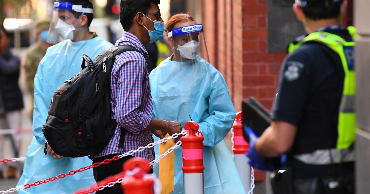 No local cases in Vic, as premiers lead push to cut international arrivals