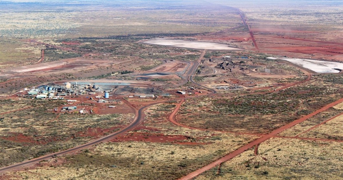 Northern Territory gold mine outbreak grows, Darwin in lockdown