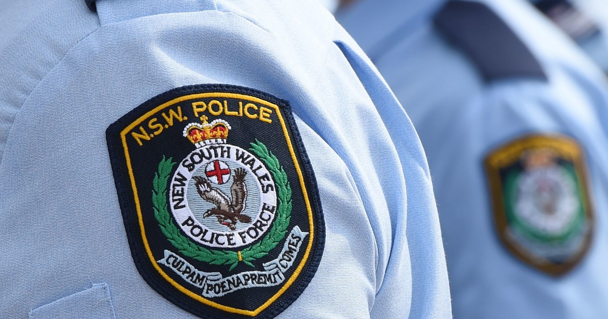 NSW Police hunt and corner machete carjack suspects