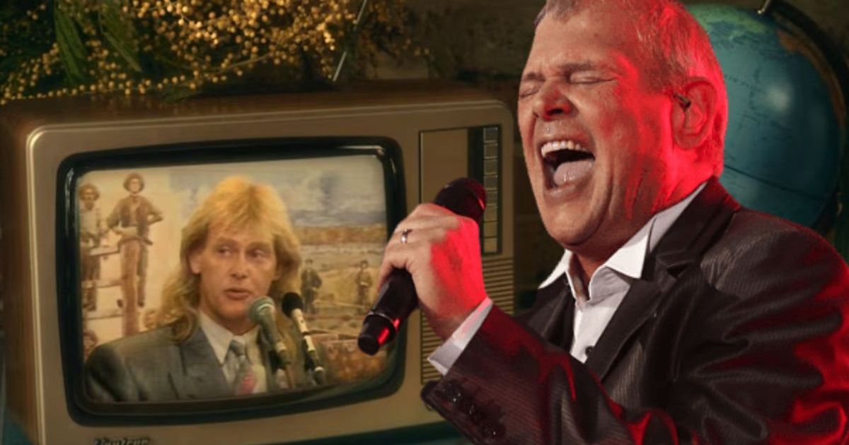 John Farnham lends his Voice in key moment for 'yes' campaign