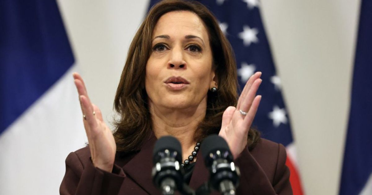 Kalama Harris becomes first female to hold US presidential power