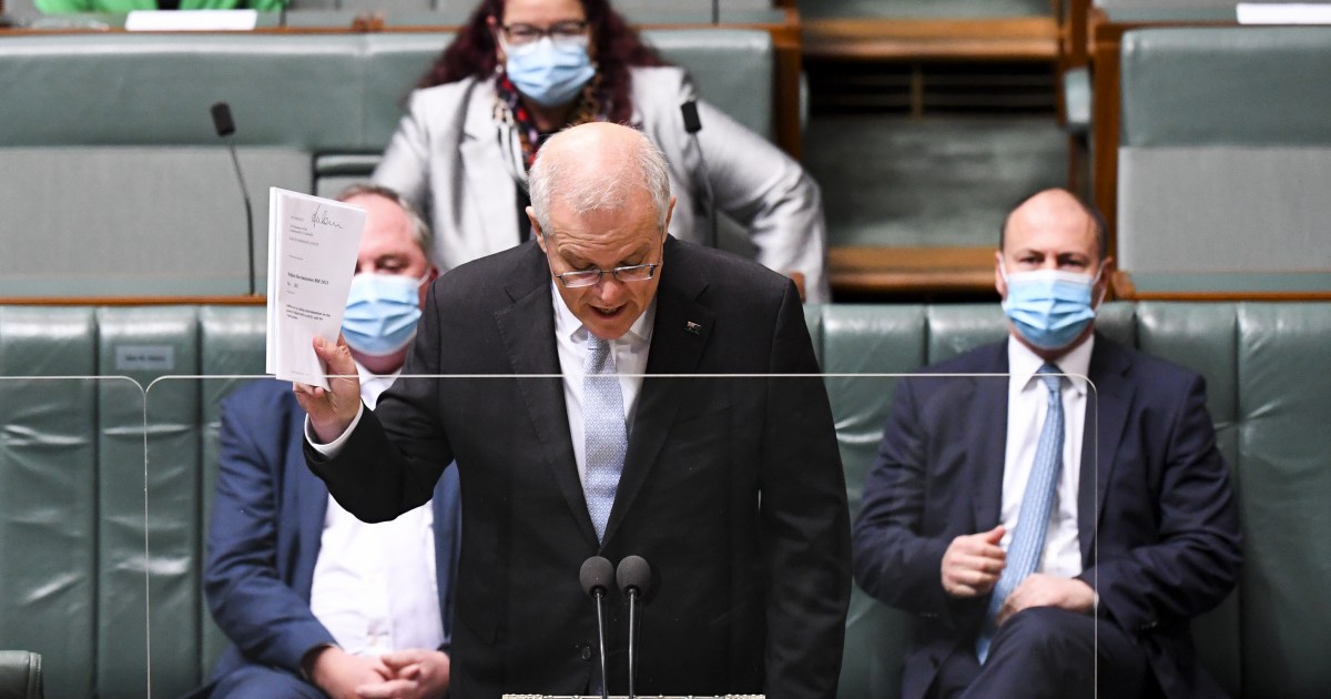 Religious laws a 'nightmare', experts say